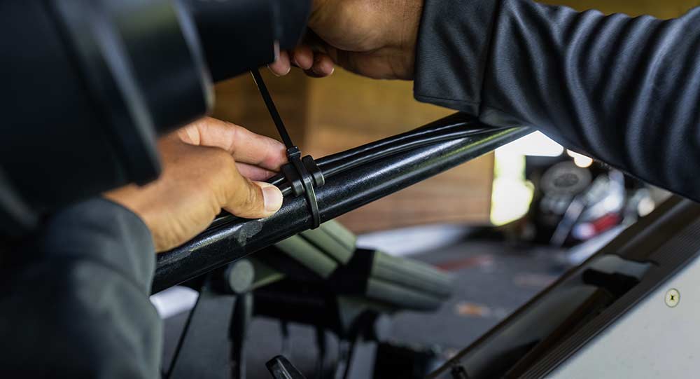 MEGA Live Imaging: Unboxing and Installation Tips - Humminbird